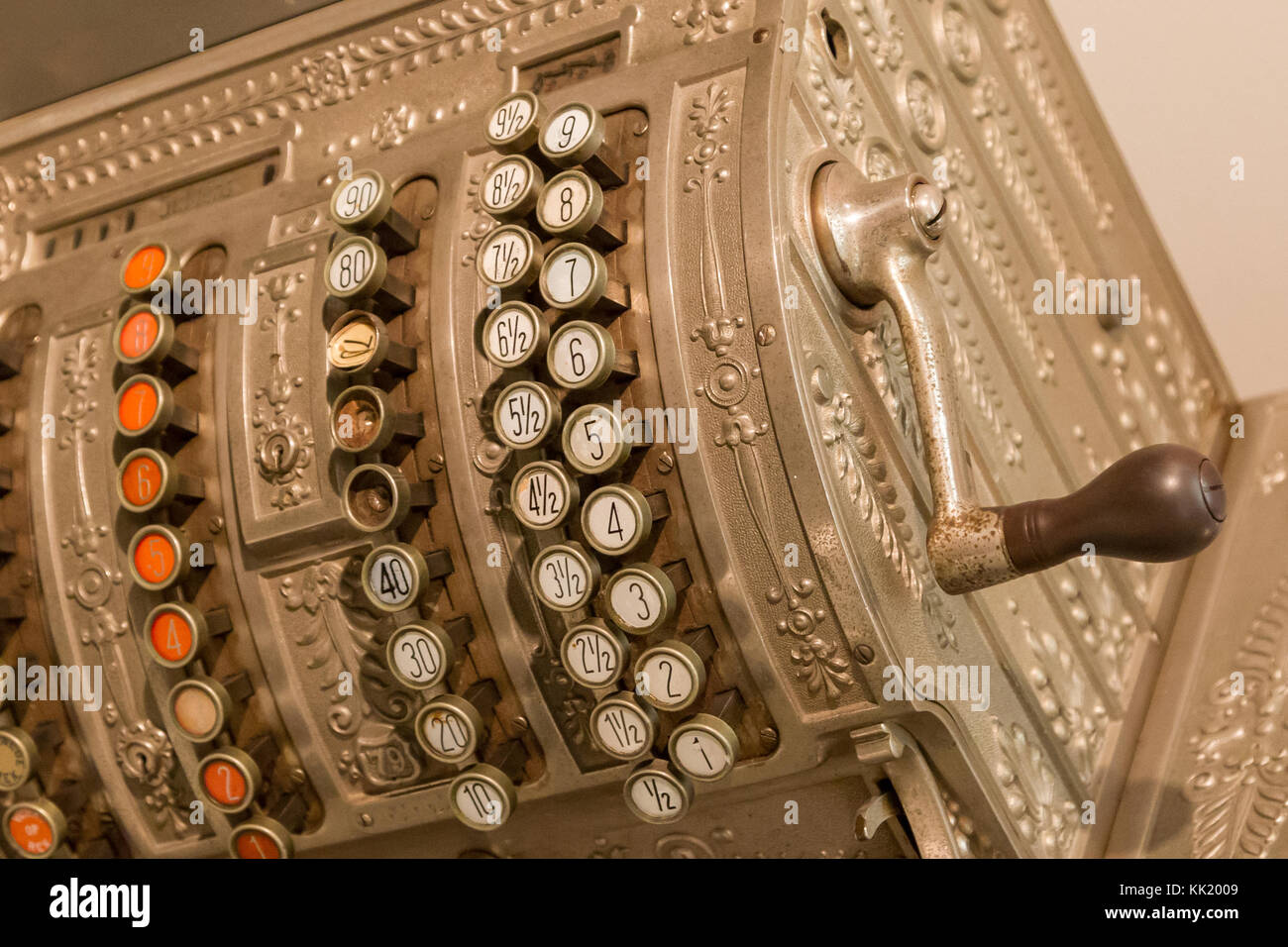 Vintage cash register - Paying money in the olden days Stock Photo - Alamy