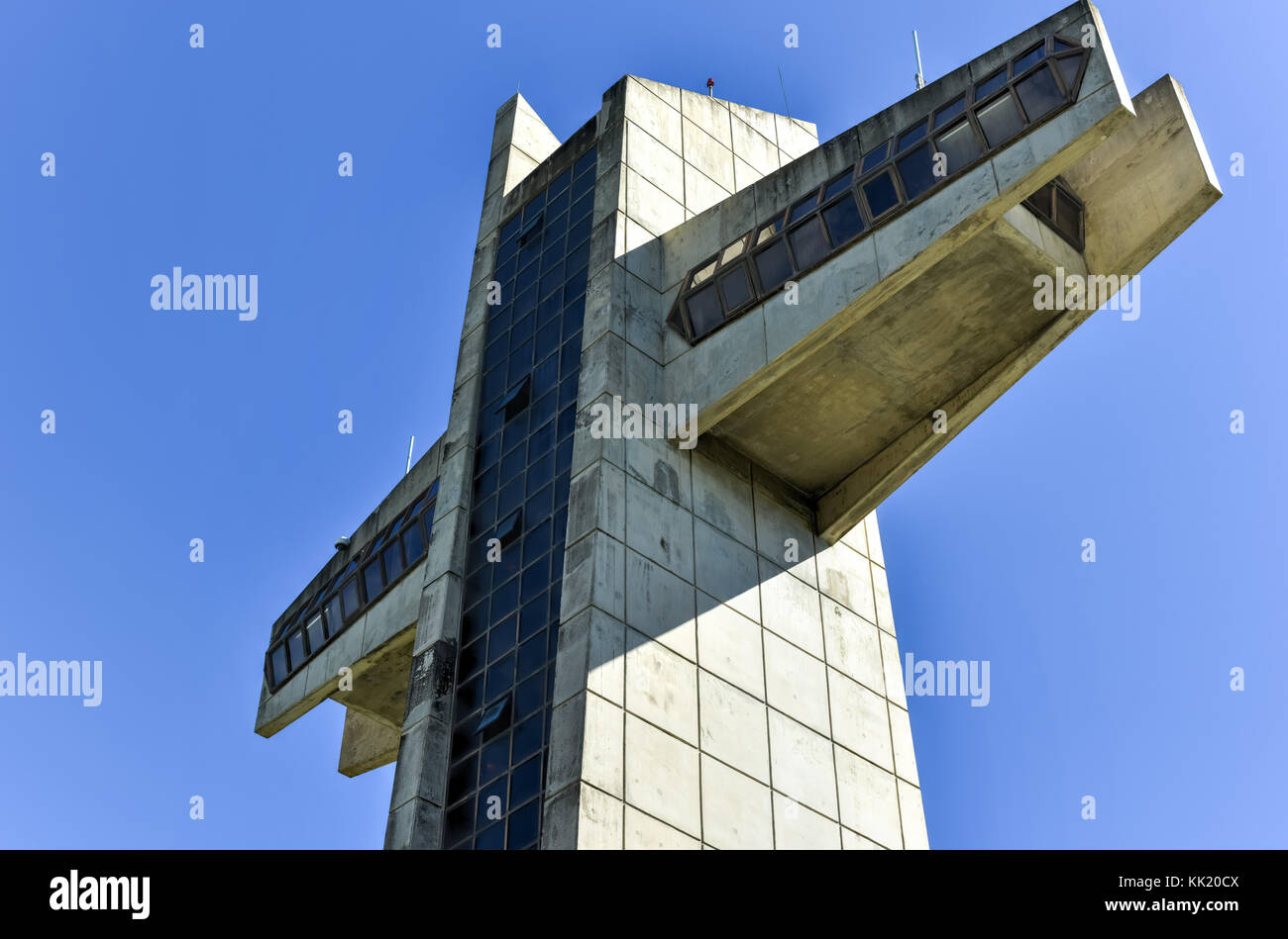 100 foot tall hi-res stock photography and images - Alamy