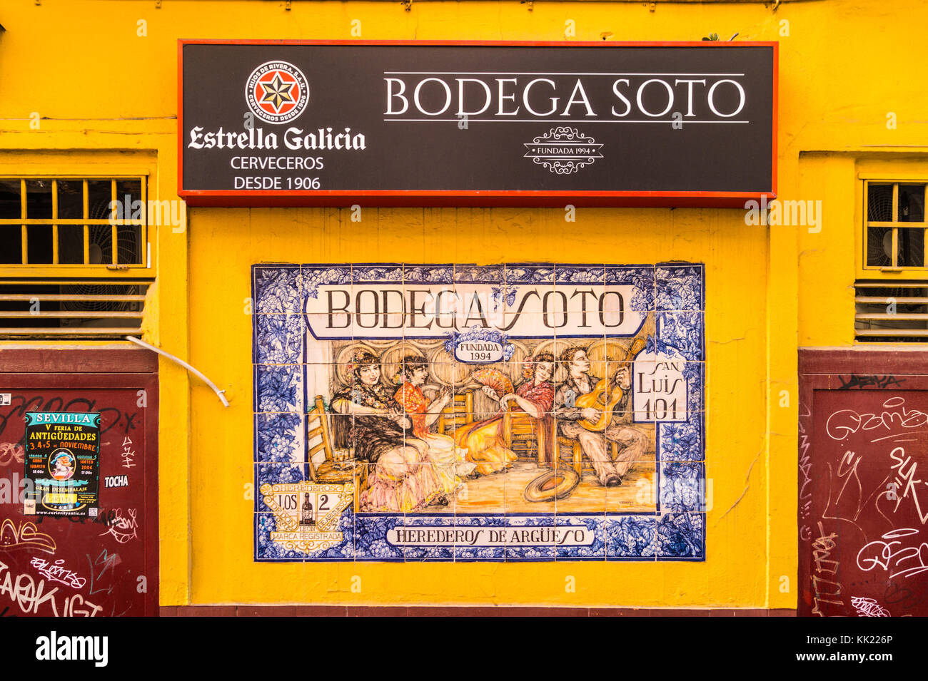Ceramic tiled exterior of Bodega Soto, Seville, Andalucia, Spain Stock ...