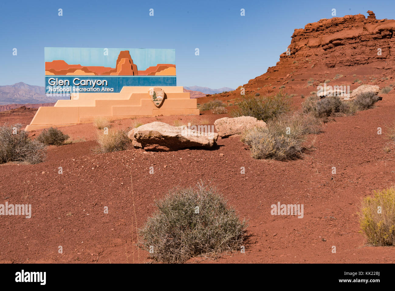 Sign at the entrance to Glen Canyon National Recreation Area and Lake ...