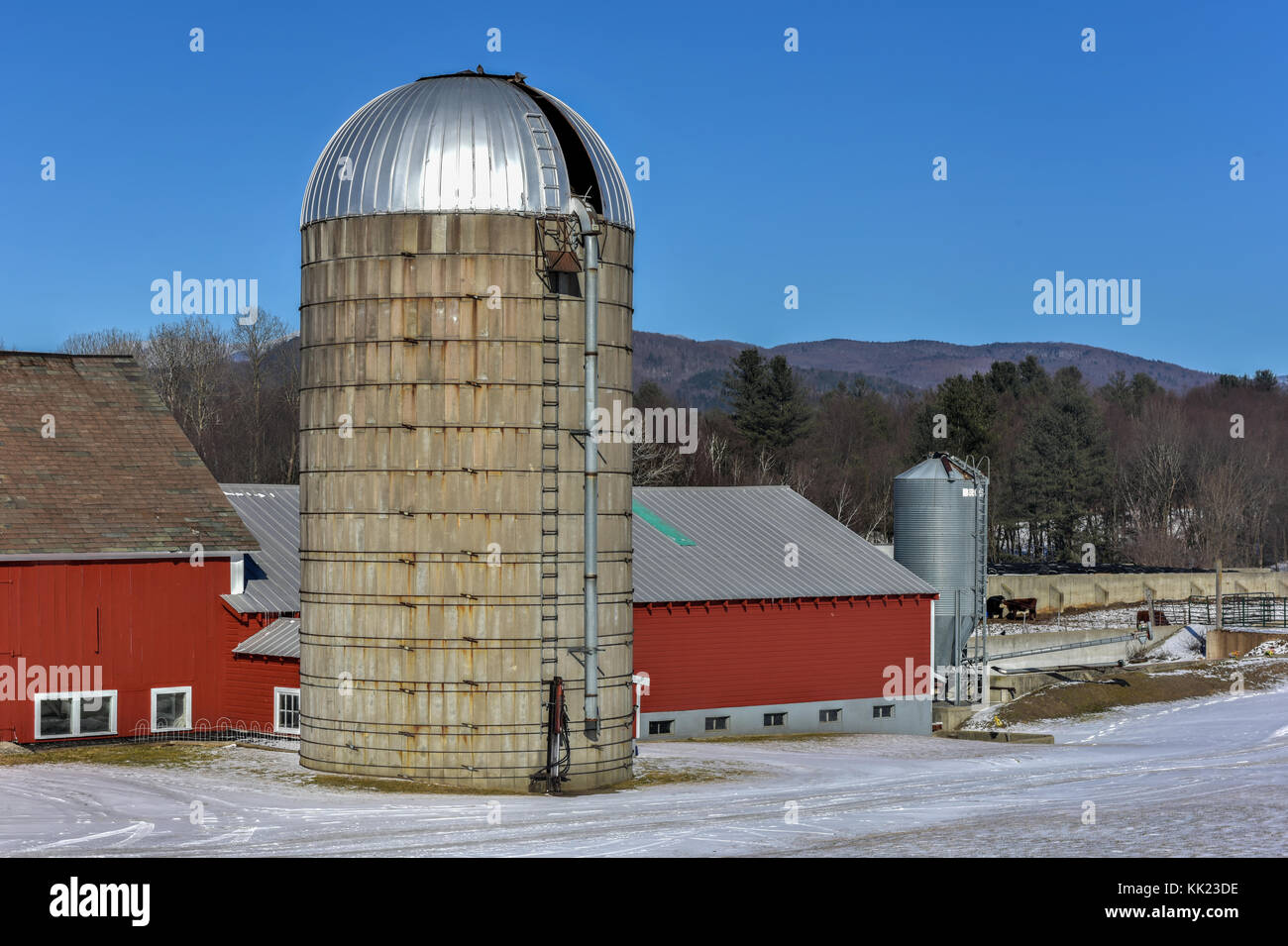 Grain store house hi-res stock photography and images - Alamy