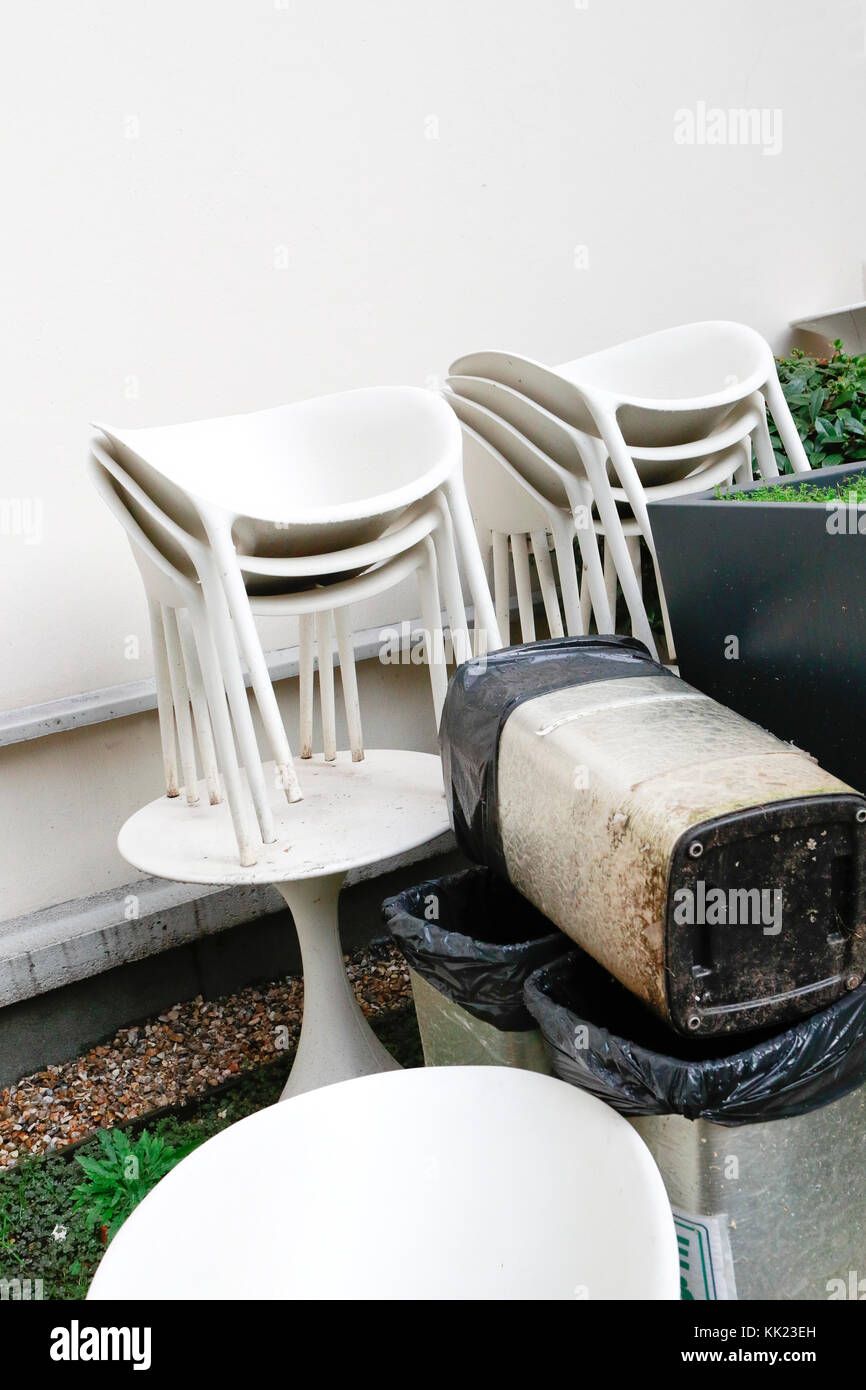 Plastic Chairs And Table High Resolution Stock Photography and Images ...