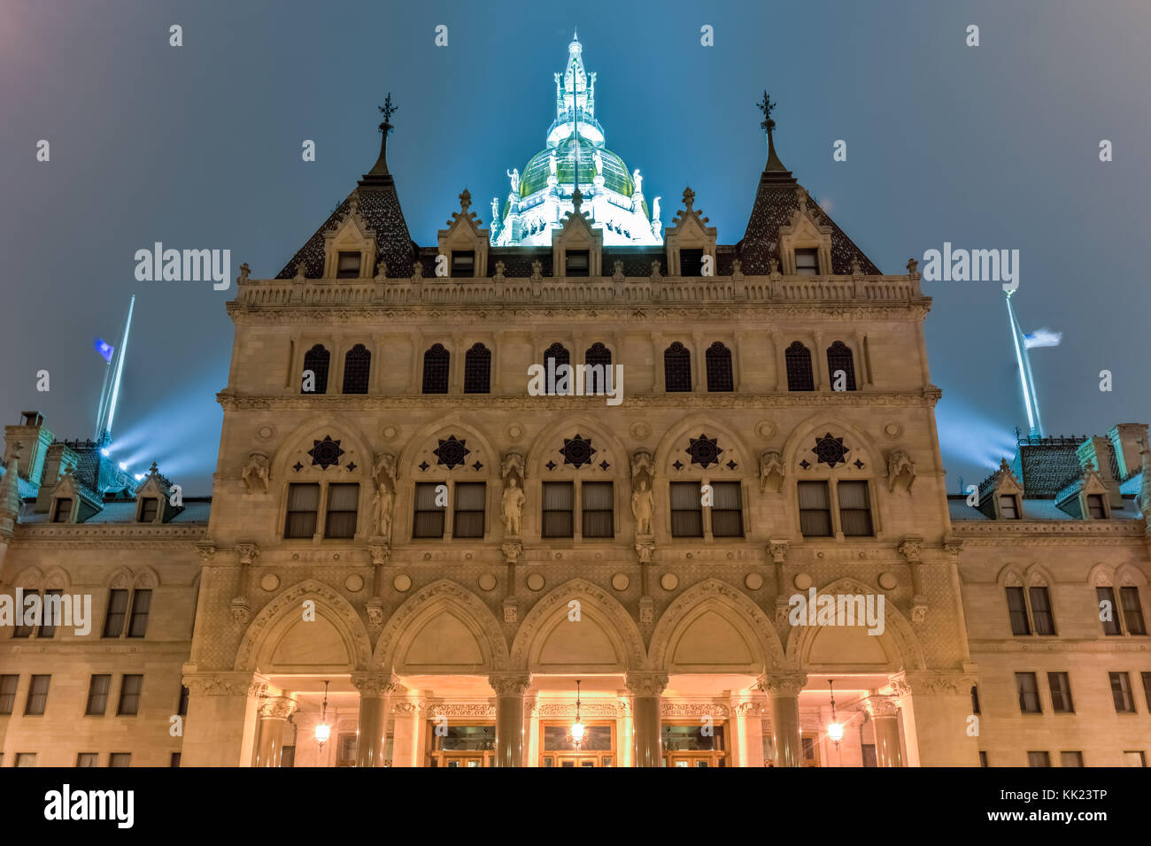 Connecticut State Capitol in Hartford on a winter evening. The building ...