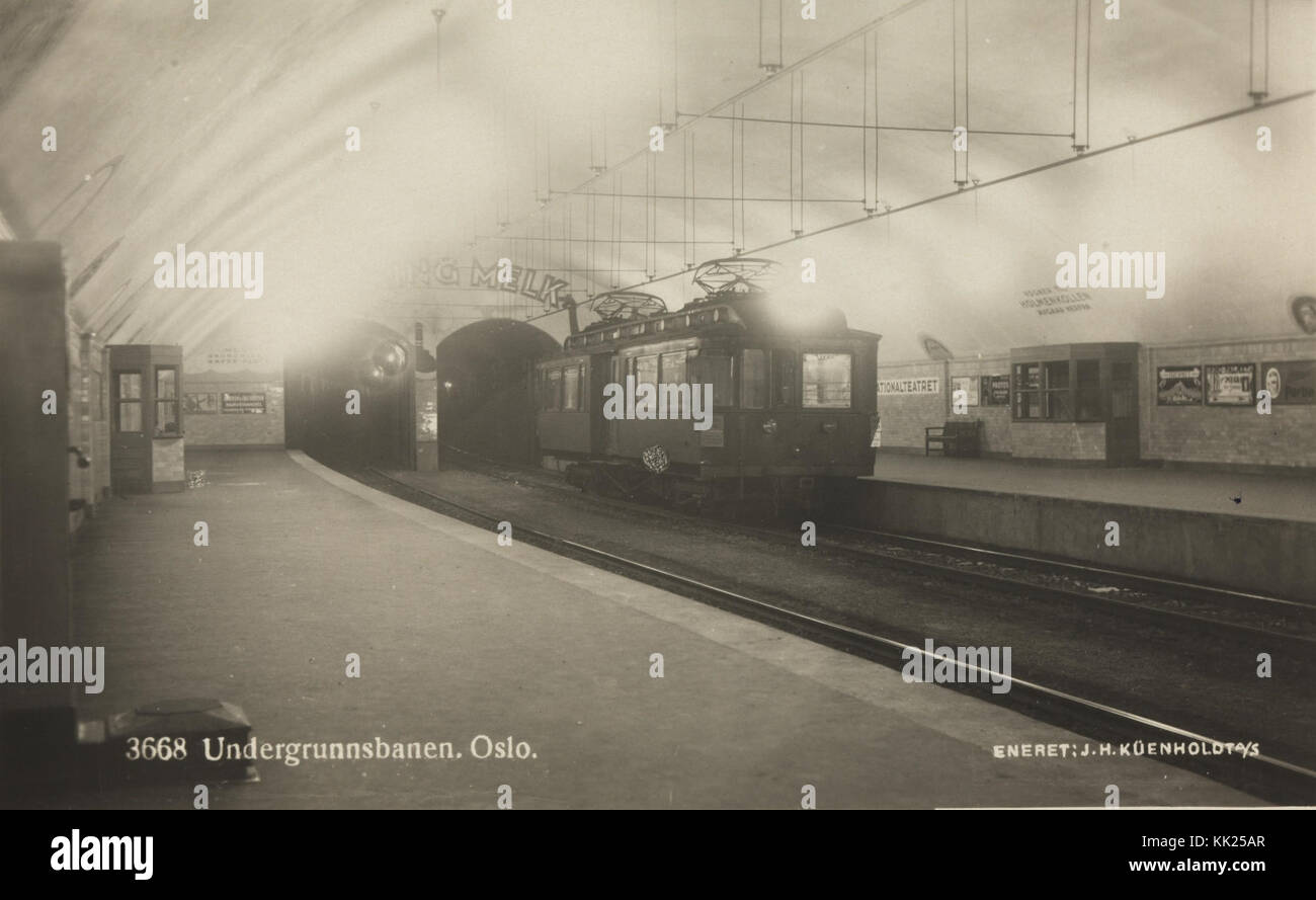 Nationaltheatret stasjon (T bane Stock Photo - Alamy