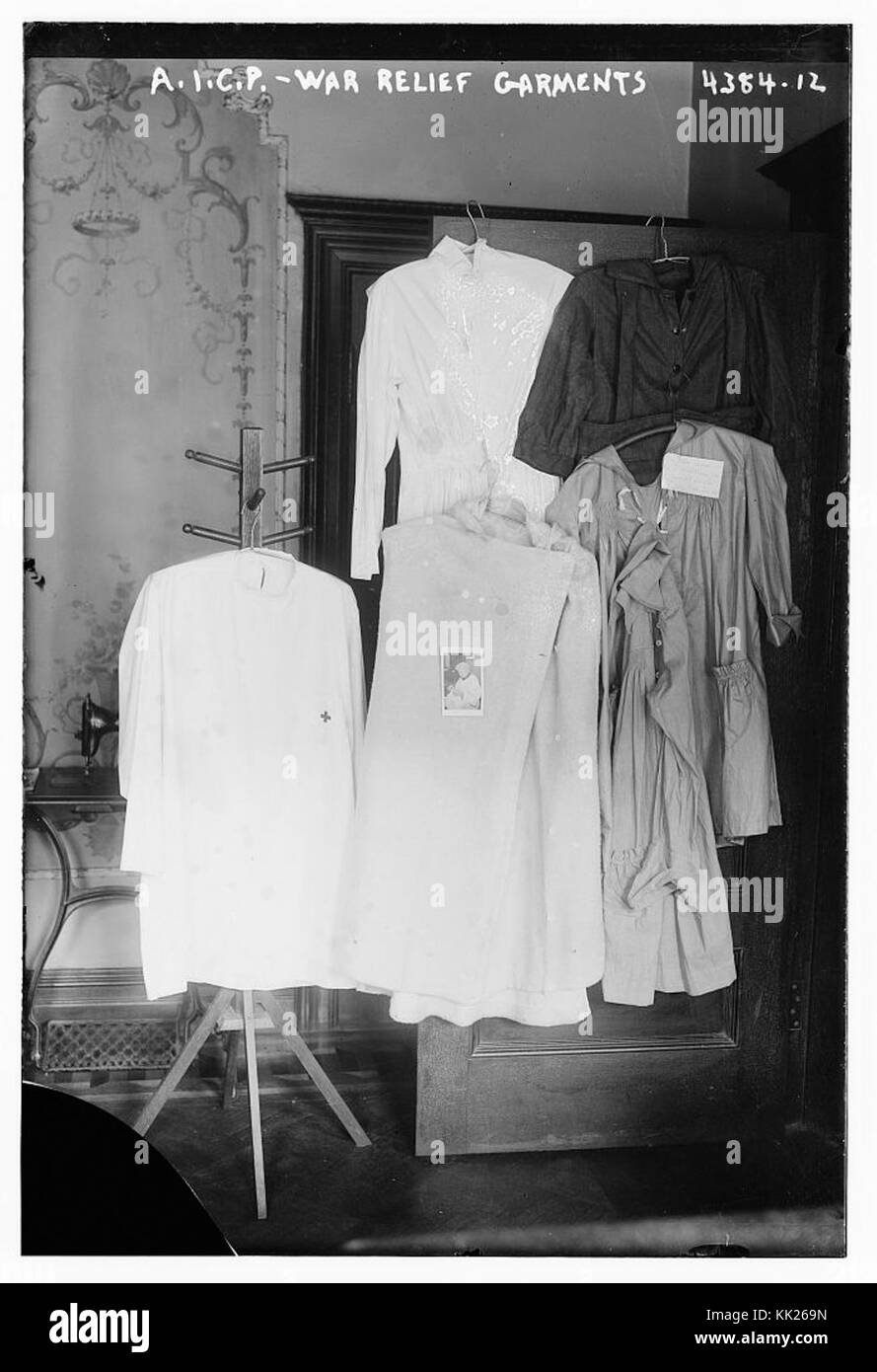 Wartime garments Black and White Stock Photos & Images - Alamy