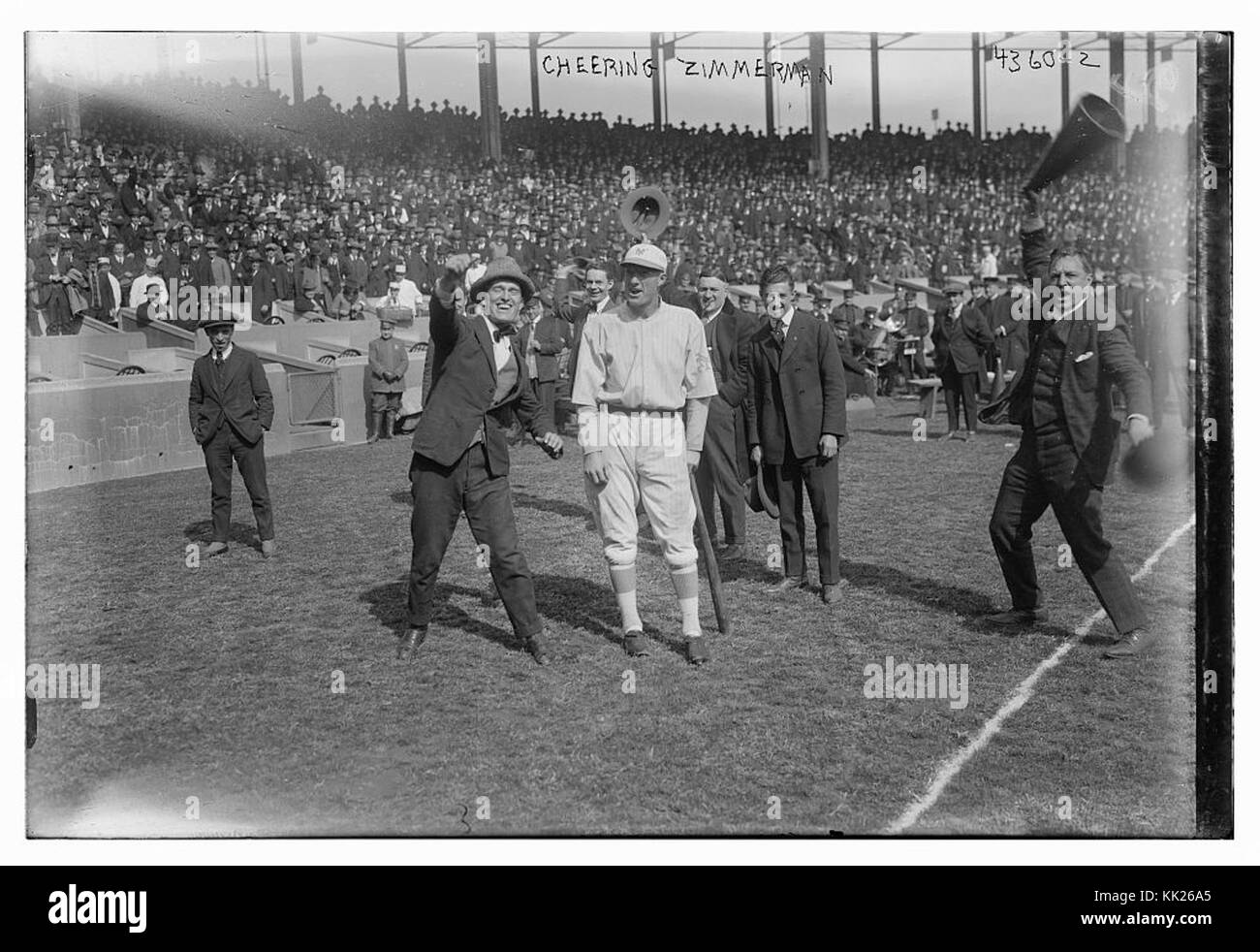 Baseball cheering Black and White Stock Photos & Images - Alamy