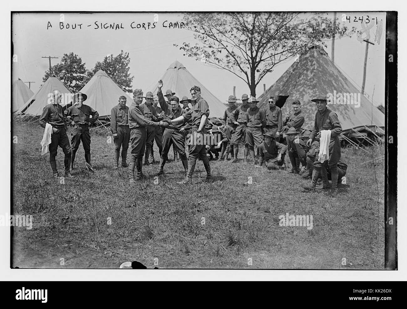 Signal corps camp hi-res stock photography and images - Alamy