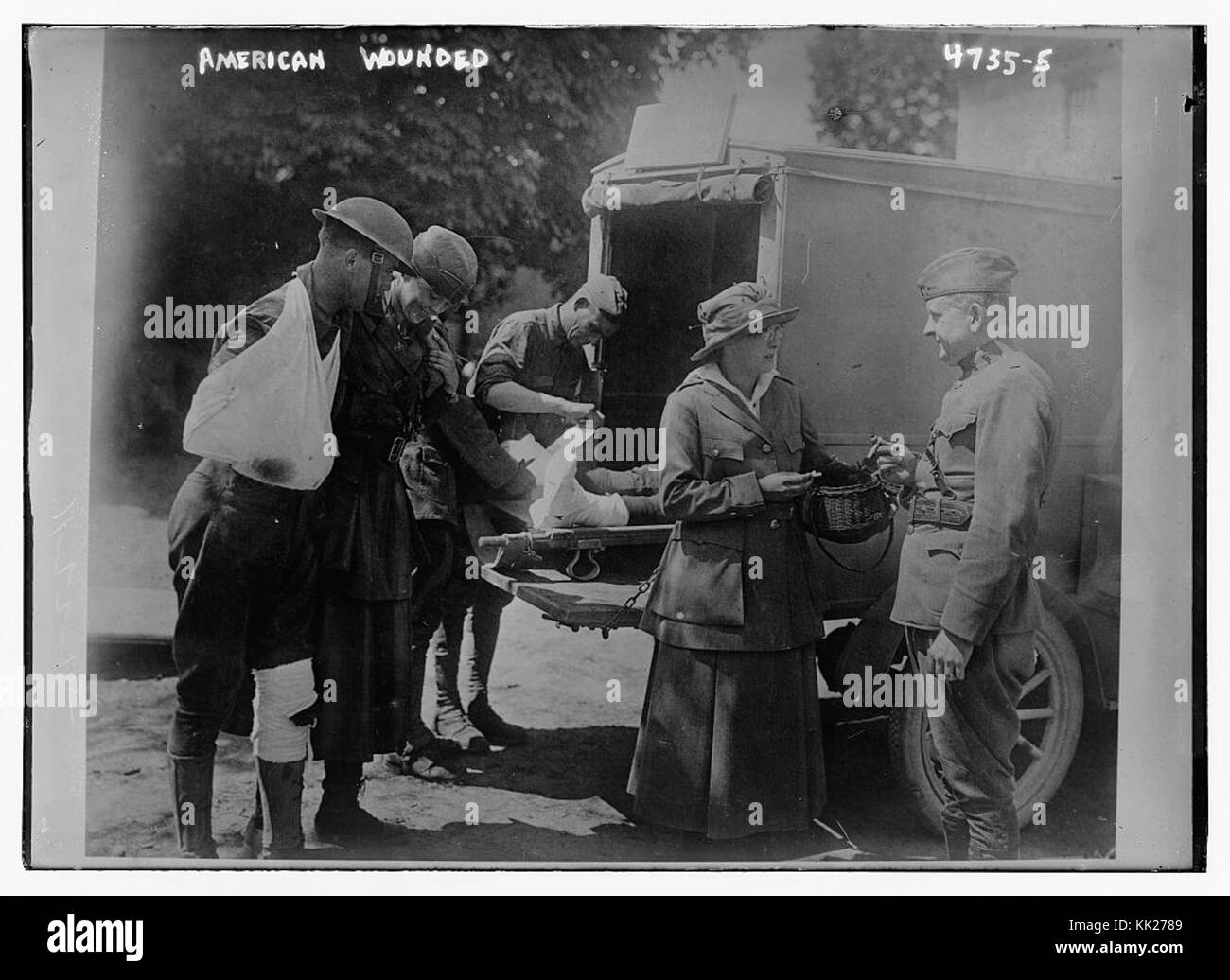 American combat casualties Black and White Stock Photos & Images - Alamy