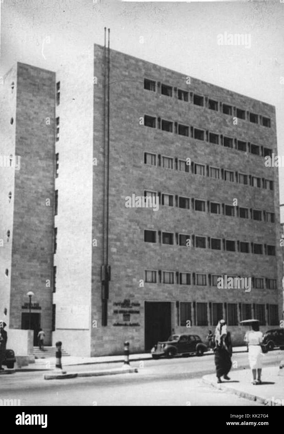 Bank on the road Black and White Stock Photos & Images - Alamy