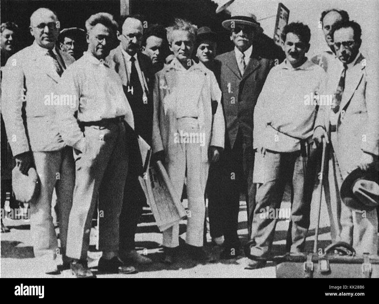 Yitzhak Yatziv, Berl Katzenelson, Abe Cahan, David Ben Gurion, Zalman ...