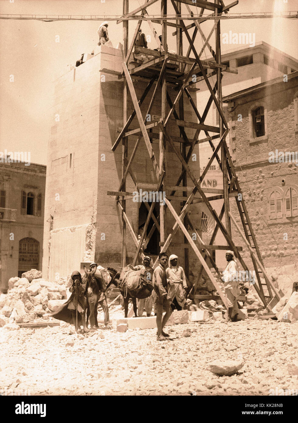 Taking down clock tower hi-res stock photography and images - Alamy