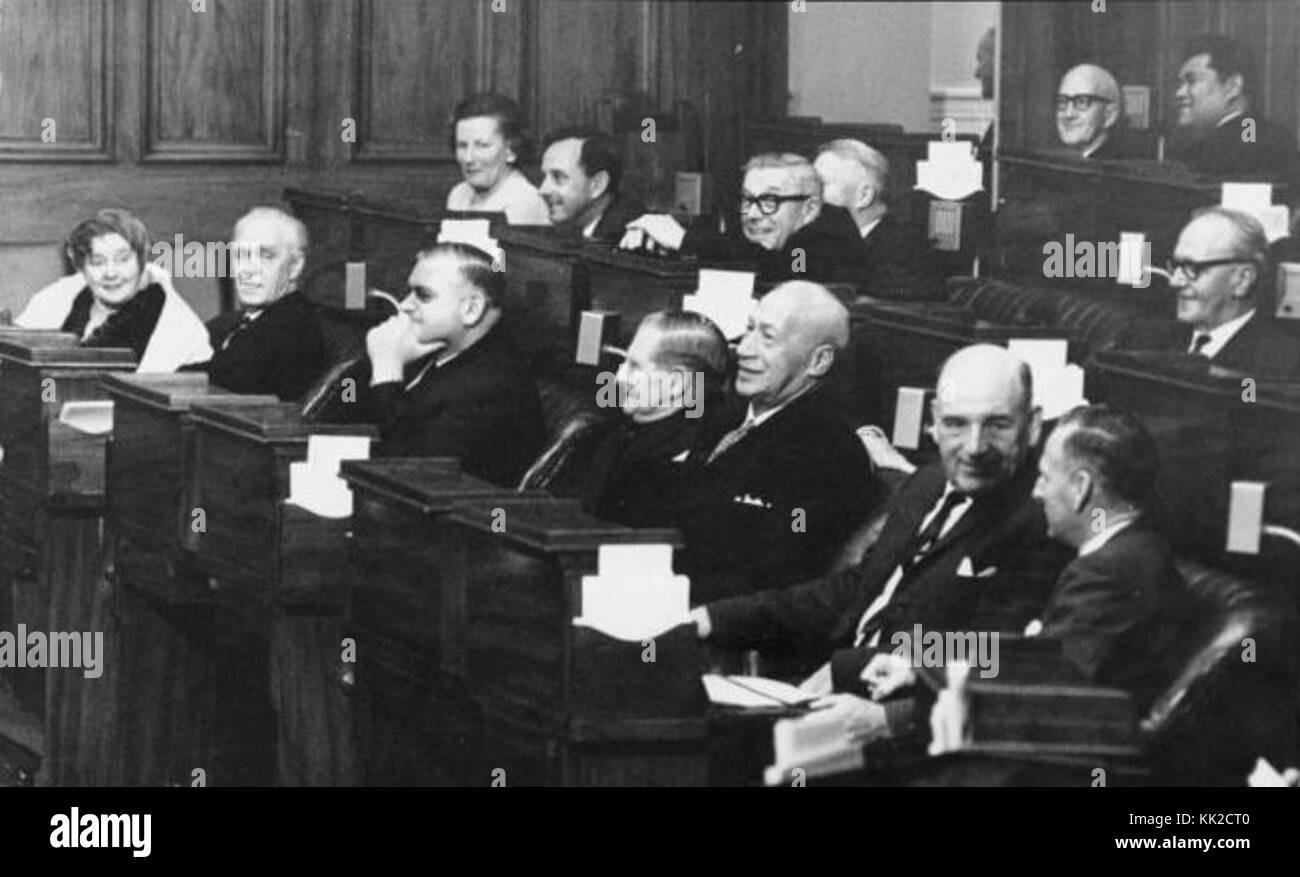 Politics uk labour hi-res stock photography and images - Alamy