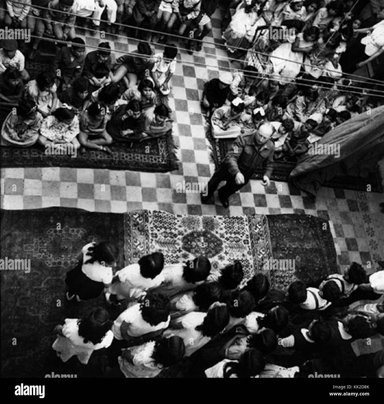Soldier from Eretz Israel conducting the choir at the Jewish School in ...