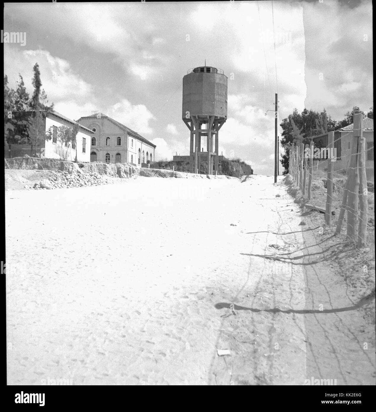 Israel 4584 Water Tower Rehovot Stock Photo - Alamy