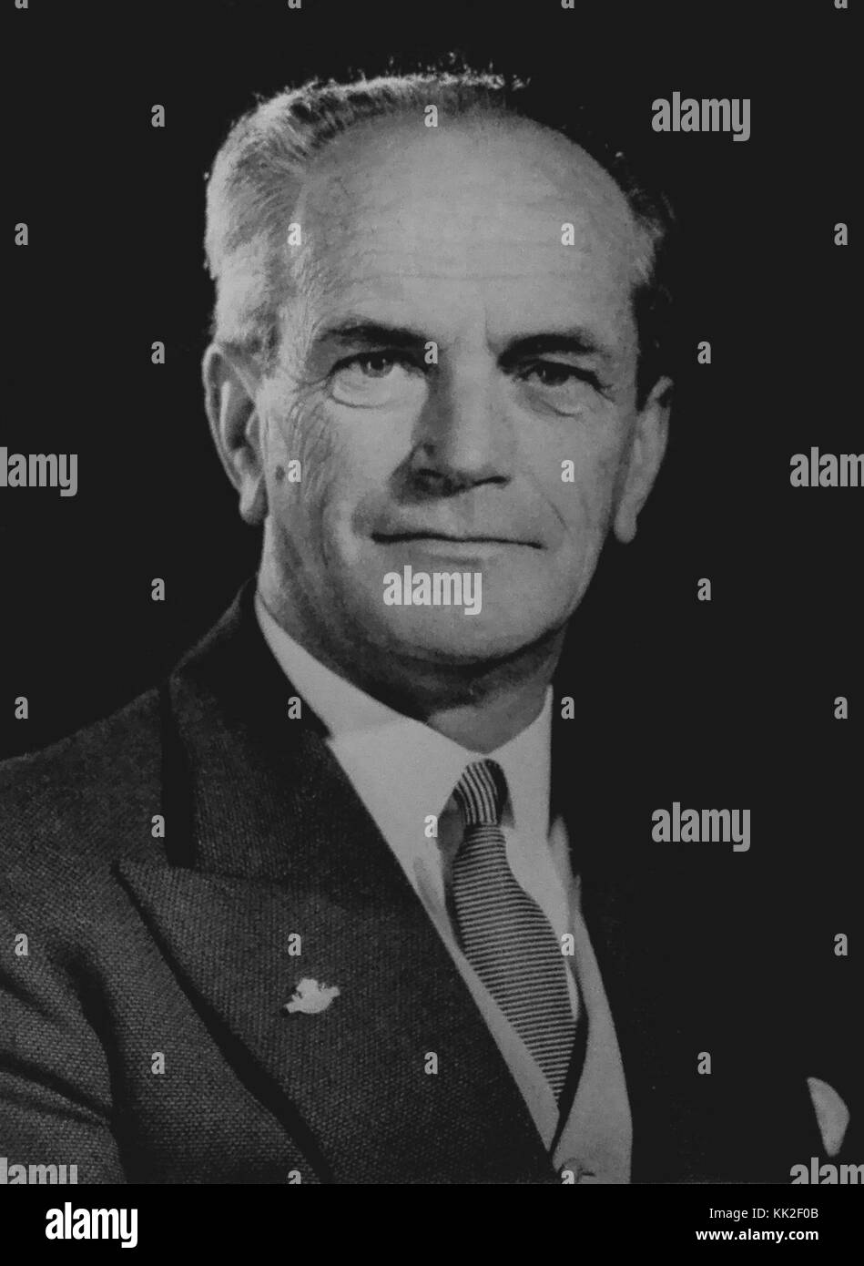 Richard toop hi-res stock photography and images - Alamy