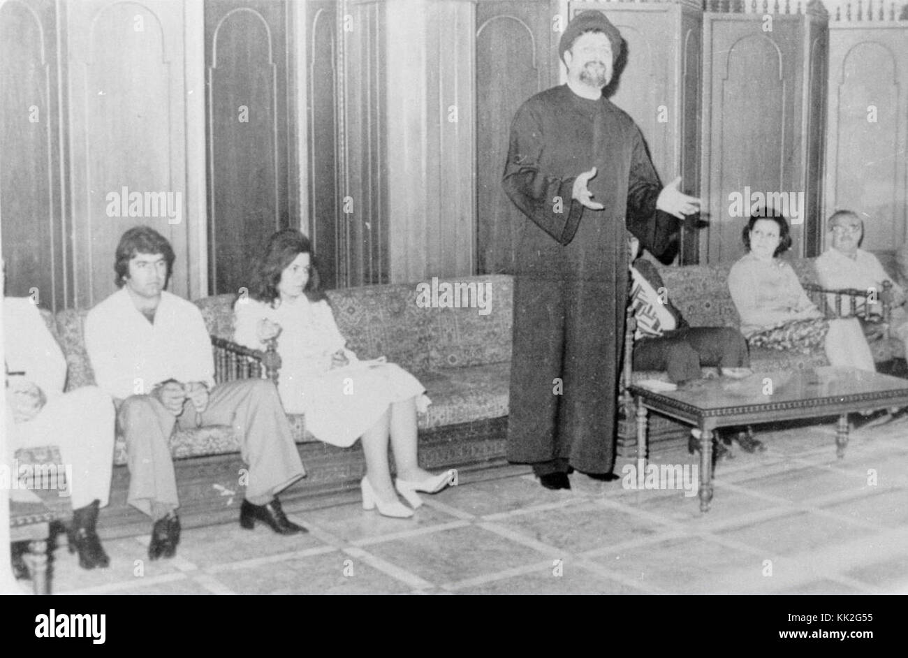 Al sadr Black and White Stock Photos & Images - Alamy