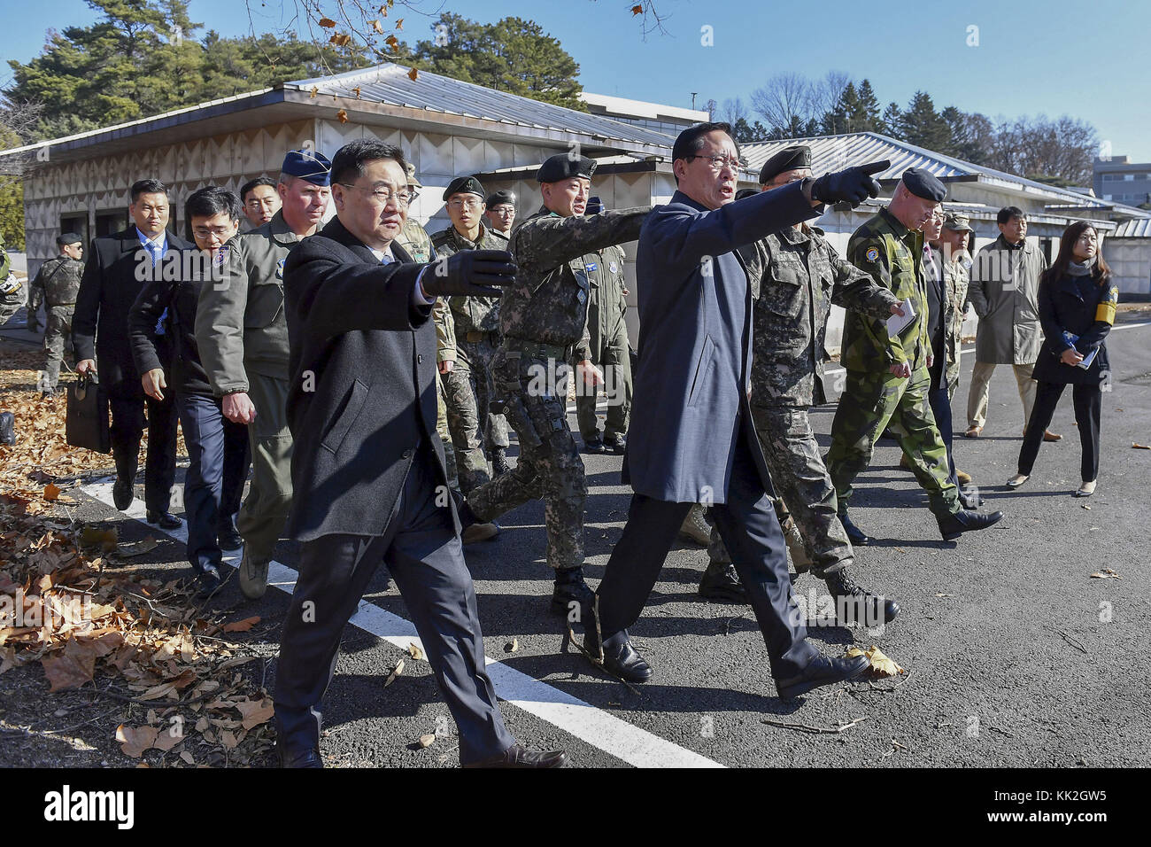Paju, Gyeonggi, South Korea. 27th Nov, 2017. Nov 27, 2017-Paju, South ...