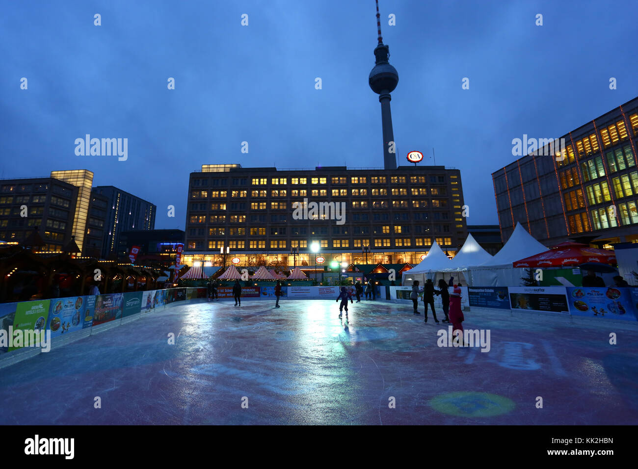 Lebkuchen market berlin hi-res stock photography and images - Alamy