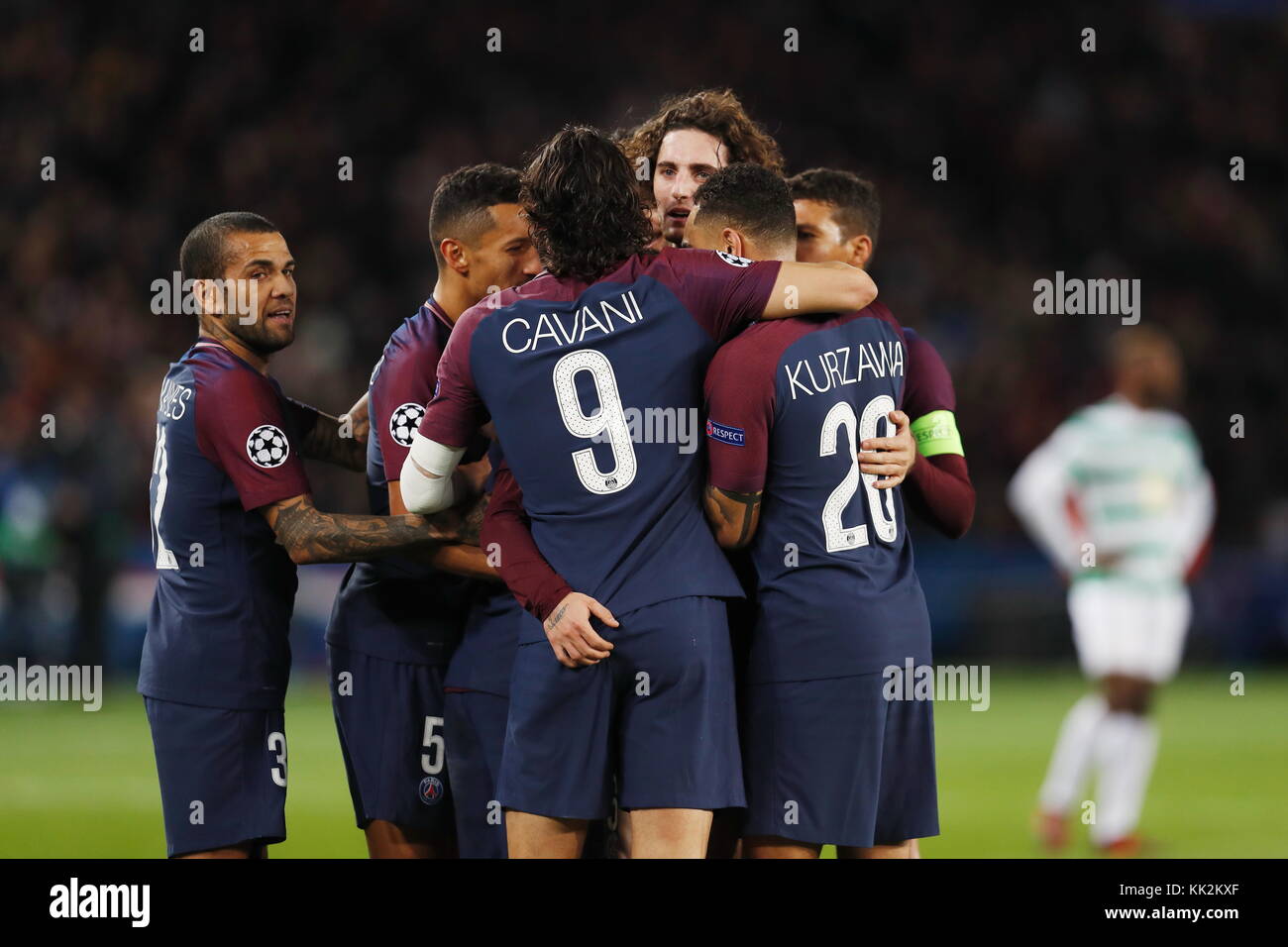 Paris, France. 22nd Nov, 2017. Paris Saint-Germain team group (PSG ...