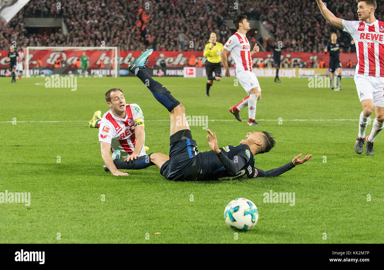 Koeln, Deutschland. 26th Nov, 2017. Matthias LEHMANN (K) fouls Davie ...