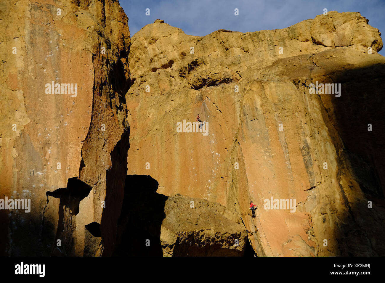 Two climbers scale rock face hi-res stock photography and images - Alamy