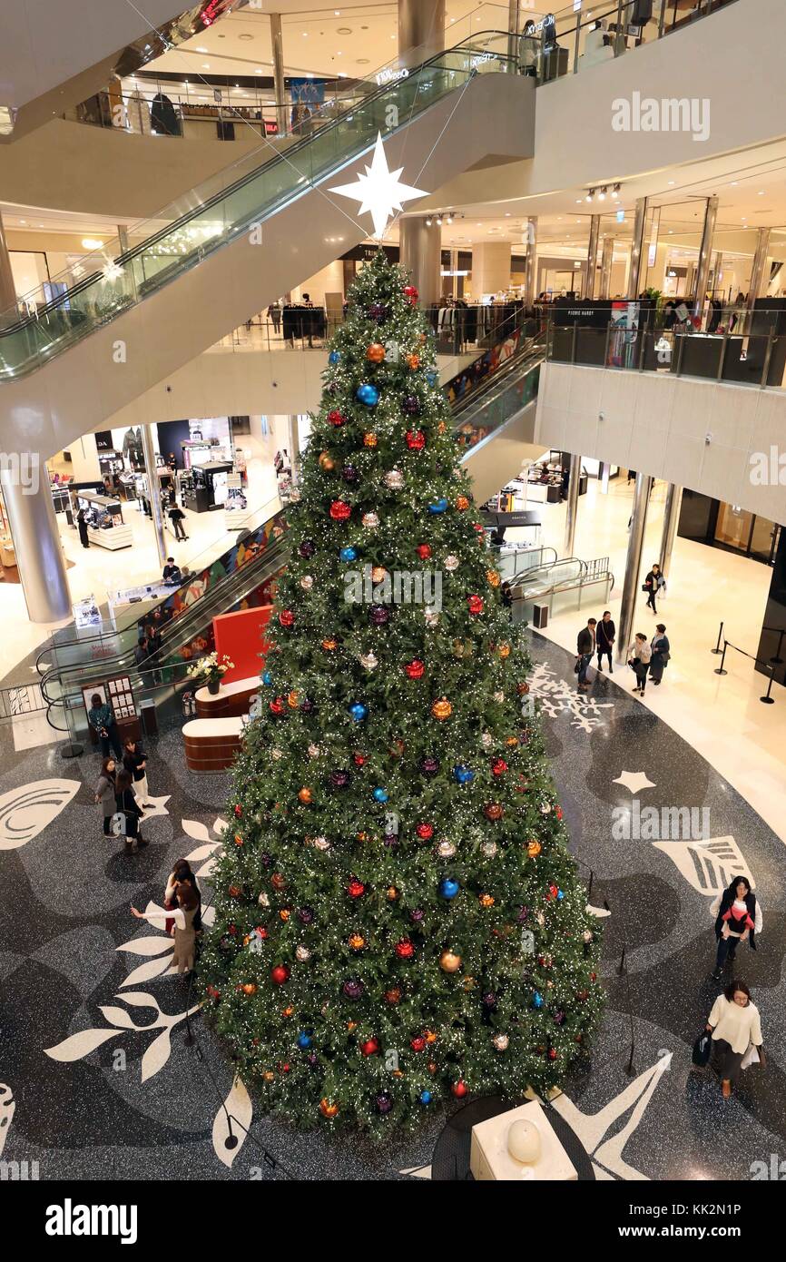 28th Nov, 2017. Christmas tree Shown is a 10-meter-tall Christmas tree ...