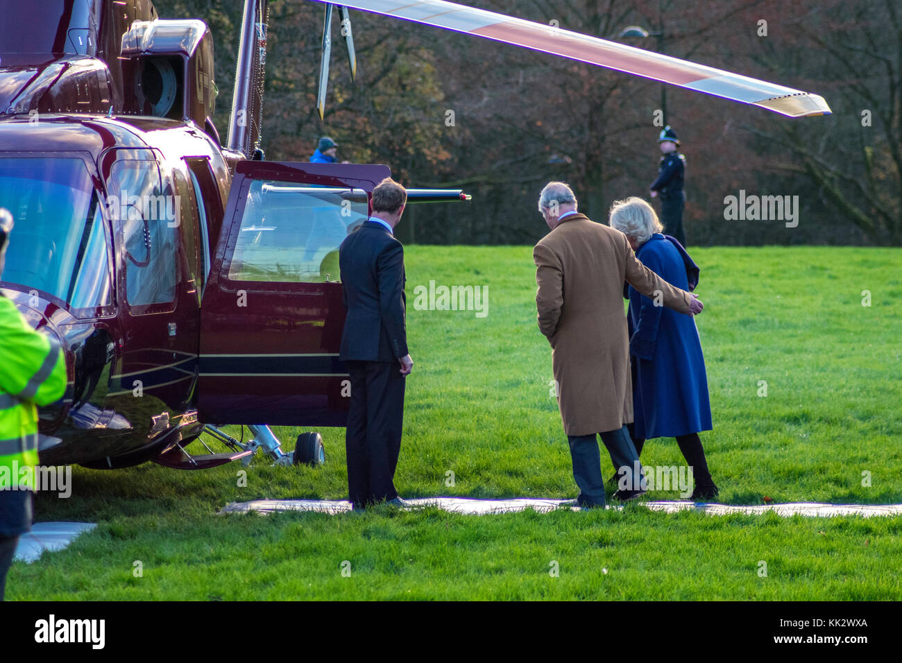 Prince charles helicopter hi-res stock photography and images - Alamy