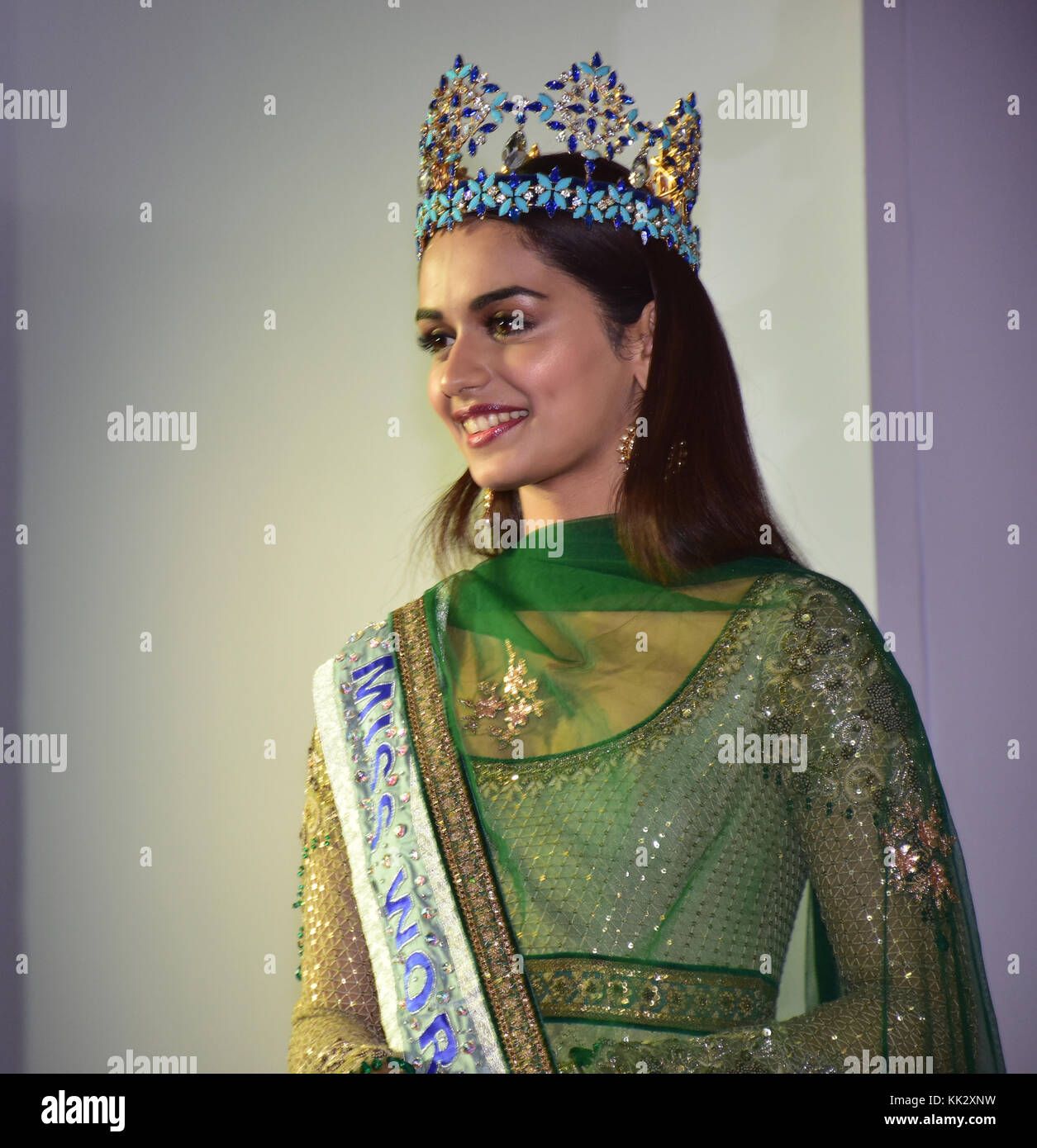Mumbai, India. 27th Nov, 2017. After a long 17 years India won Miss ...