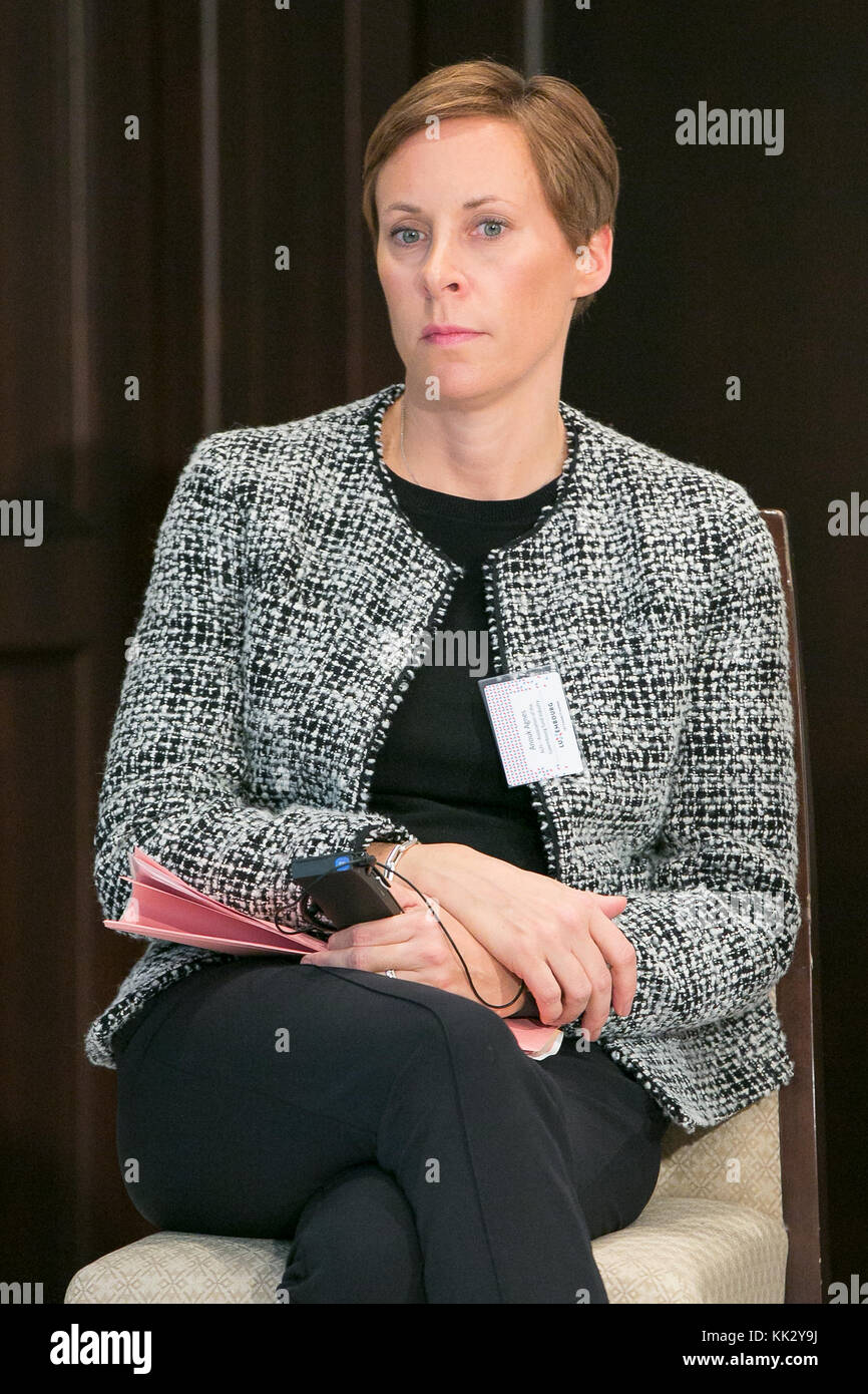 Anouk agnes hi-res stock photography and images - Alamy