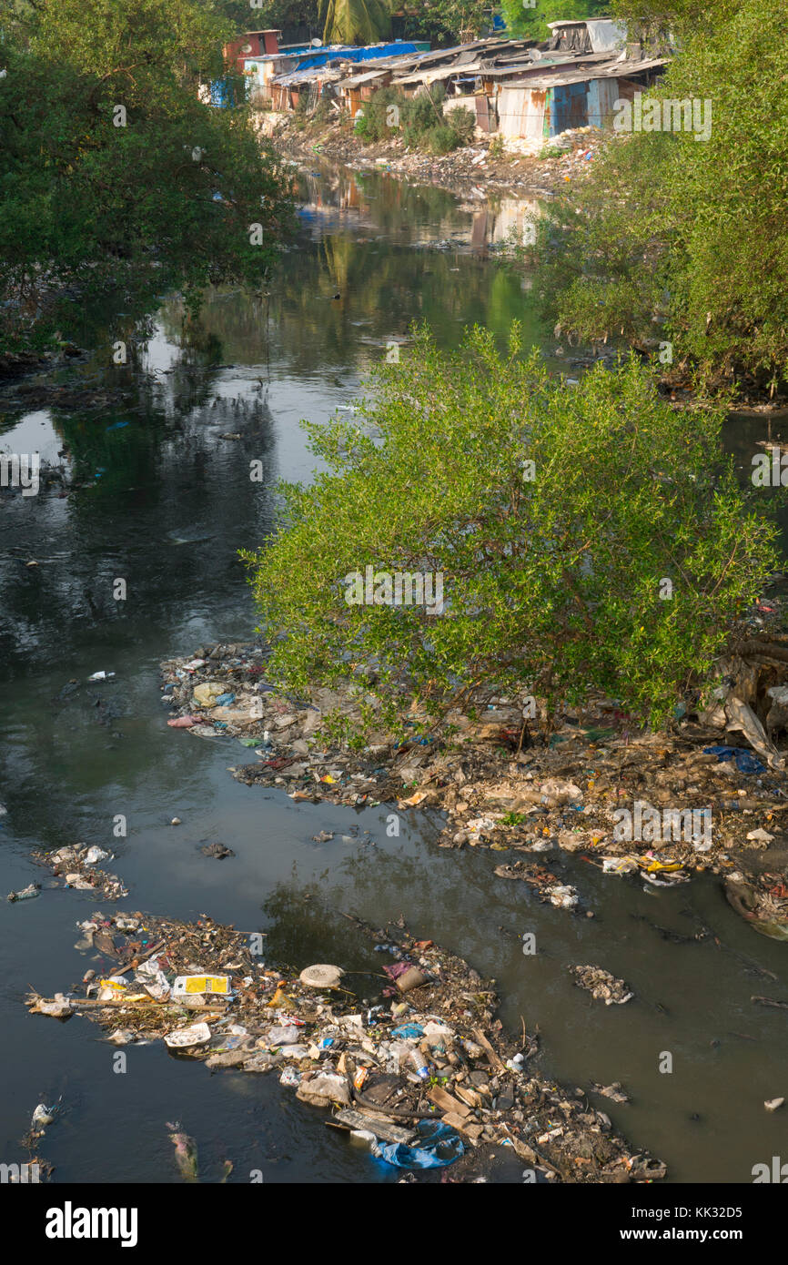 Plastic pollution river hi-res stock photography and images - Alamy