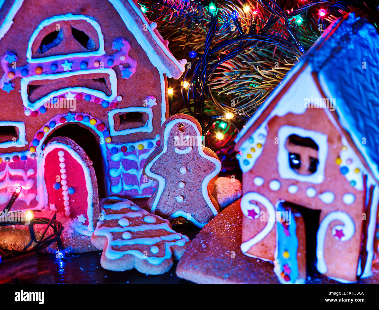 Village christmas gingerbread houses hi-res stock photography and ...