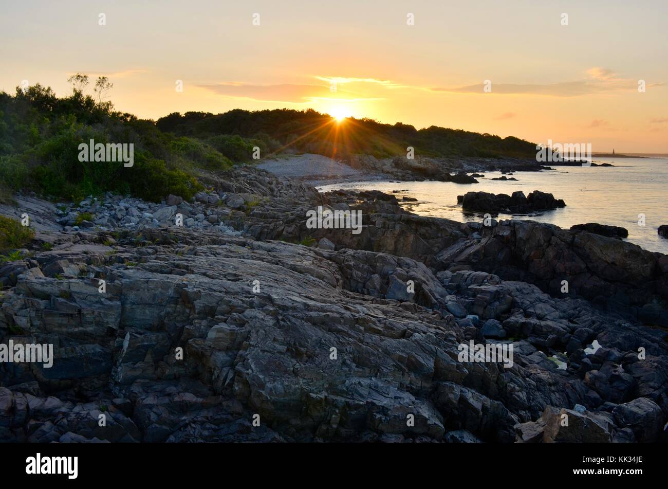 Cliffside ocean hi-res stock photography and images - Alamy