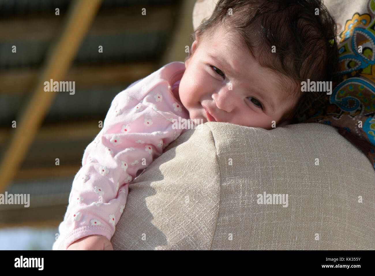 Lean embrace hi-res stock photography and images - Alamy