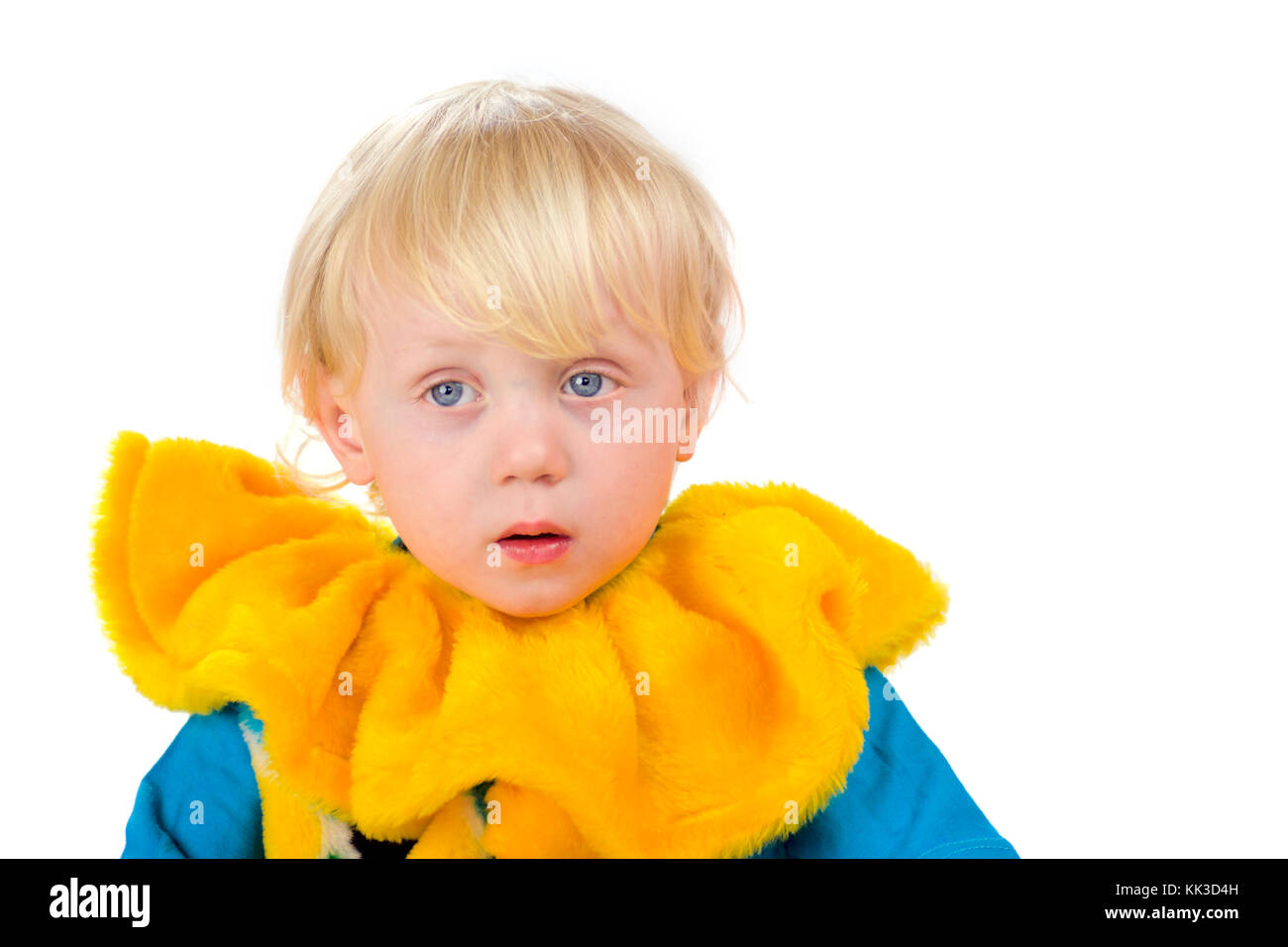 Yellow kid circus hi-res stock photography and images - Alamy