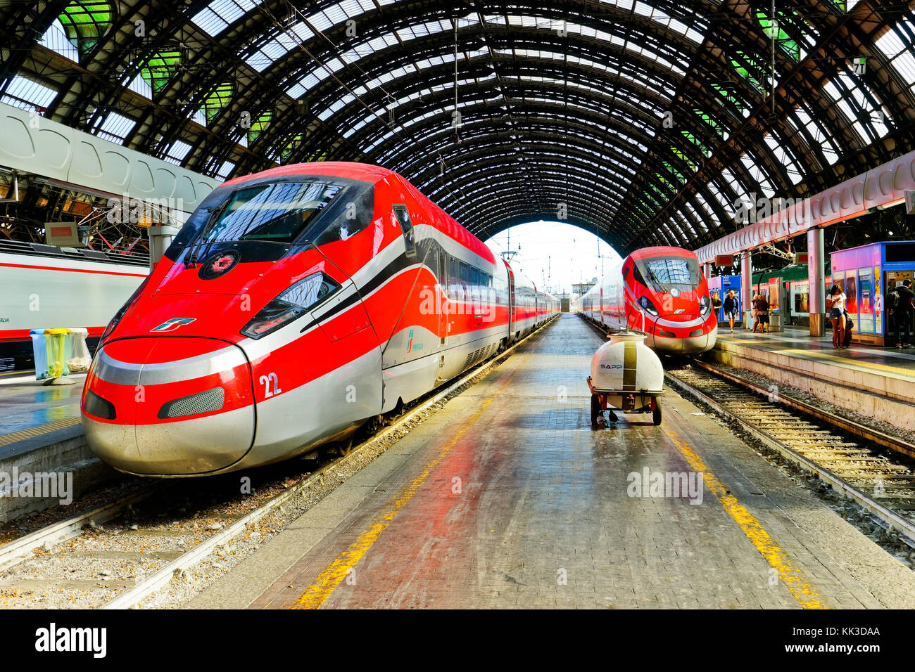 View of the High-speed train at Milano Centrale railway station in ...
