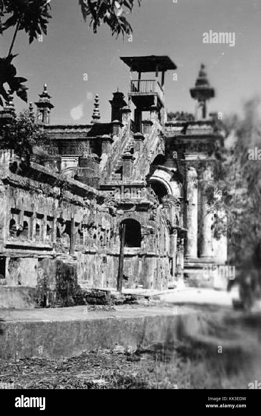 Akyab mosque 1 Stock Photo - Alamy