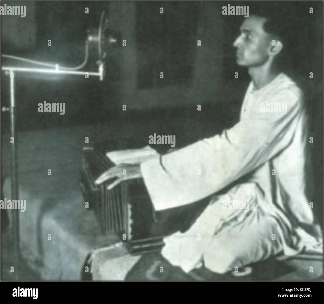 Bengali folk song hi-res stock photography and images - Alamy