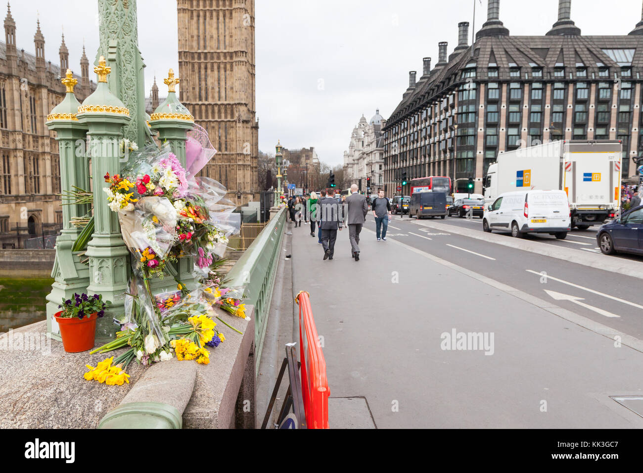 Floral tributes to the Westminster Bridge attack that took place on the ...