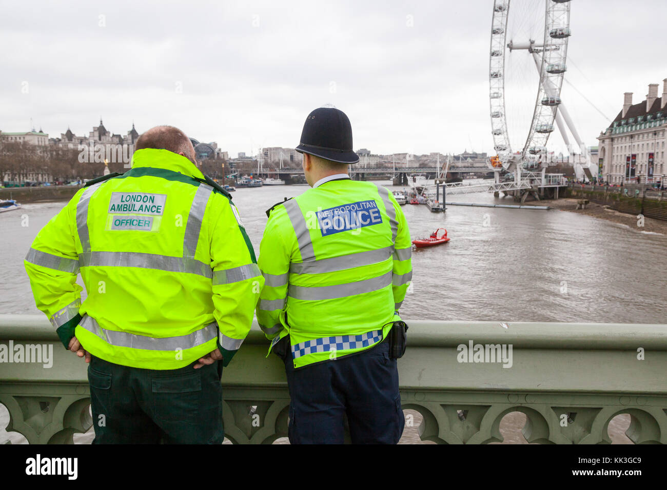 999 police crime london 2017 hi-res stock photography and images - Alamy