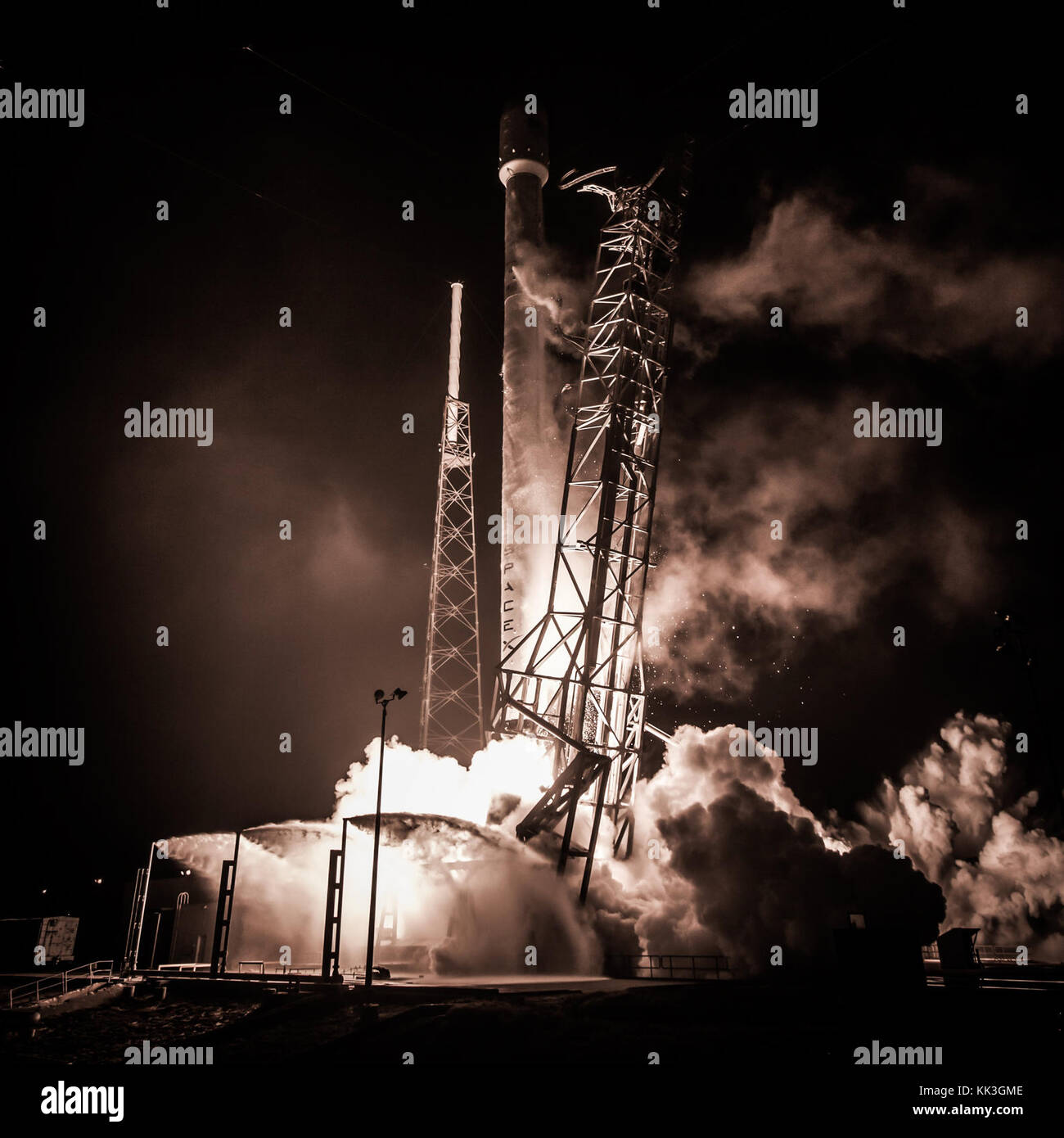 SpaceX's Falcon 9 rocket delivered the ABS 3A and EUTELSAT 115 West B ...
