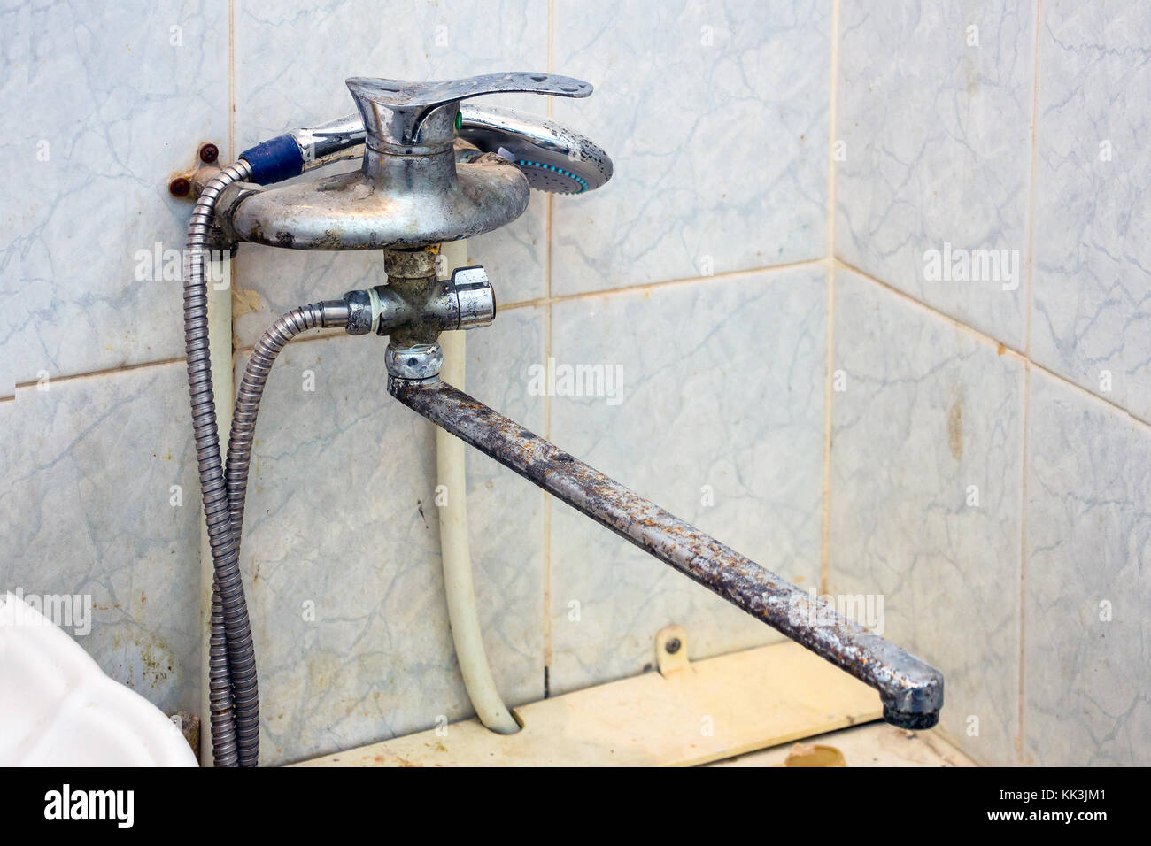 Old faucet in the bathroom Stock Photo - Alamy