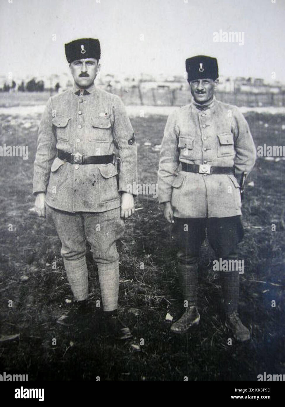 Caliphate Army soldiers Stock Photo - Alamy