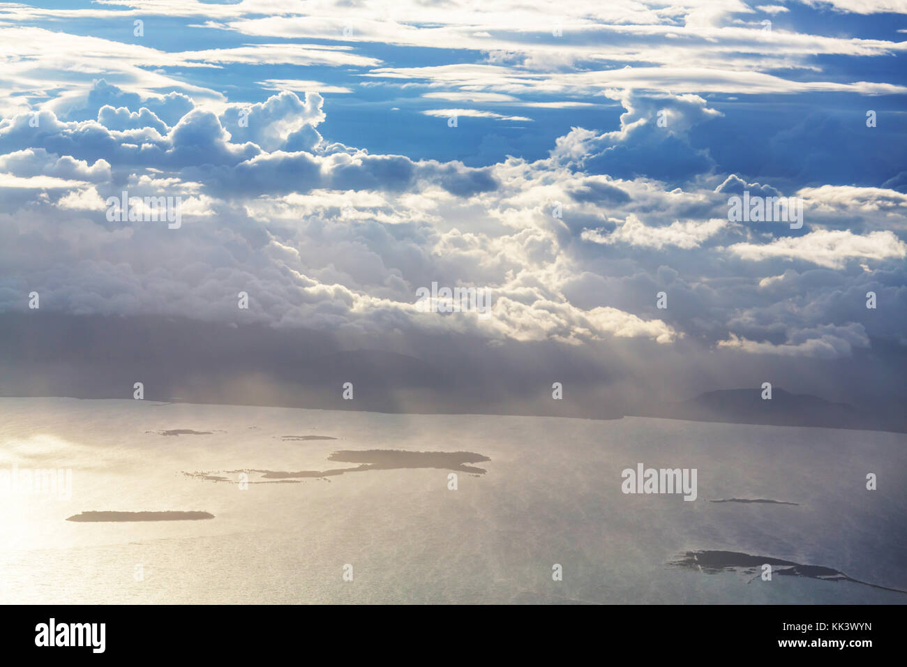 Amazing scenic view of sea bay and mountain islands, Palawan ...
