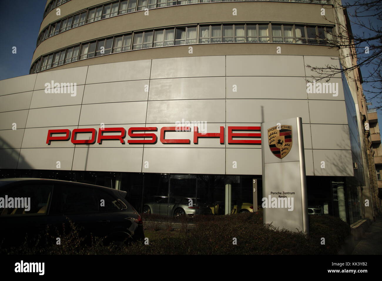 Porsche store in Berlin Stock Photo - Alamy