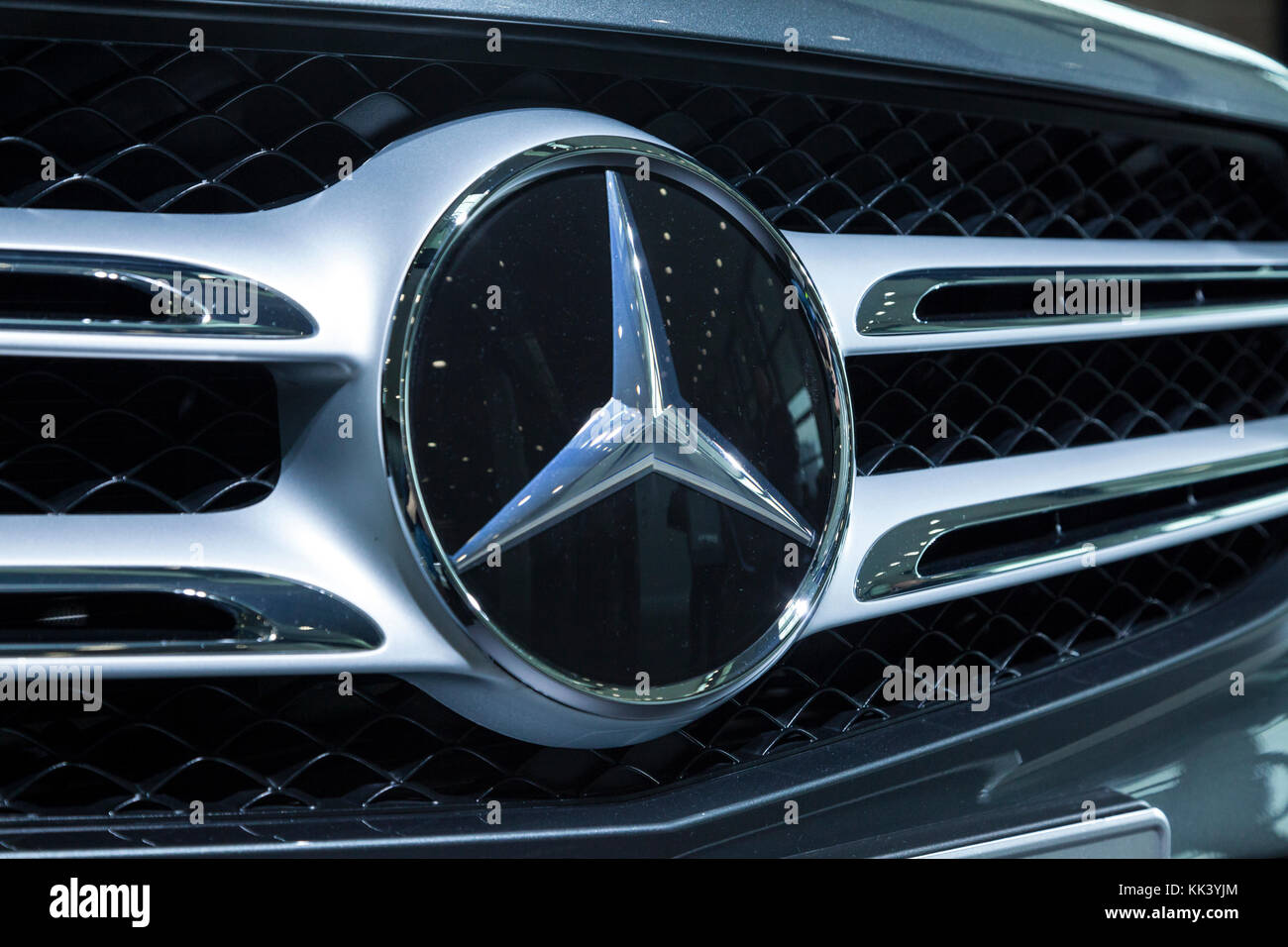 Mercedes marke hi-res stock photography and images - Alamy