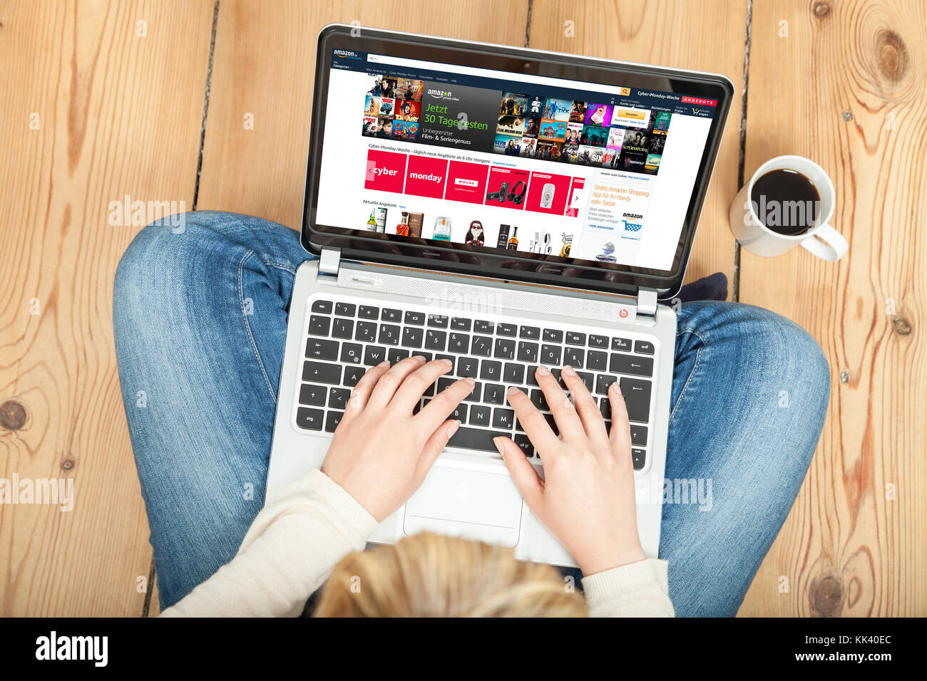 Amazon shop on laptop Stock Photo - Alamy