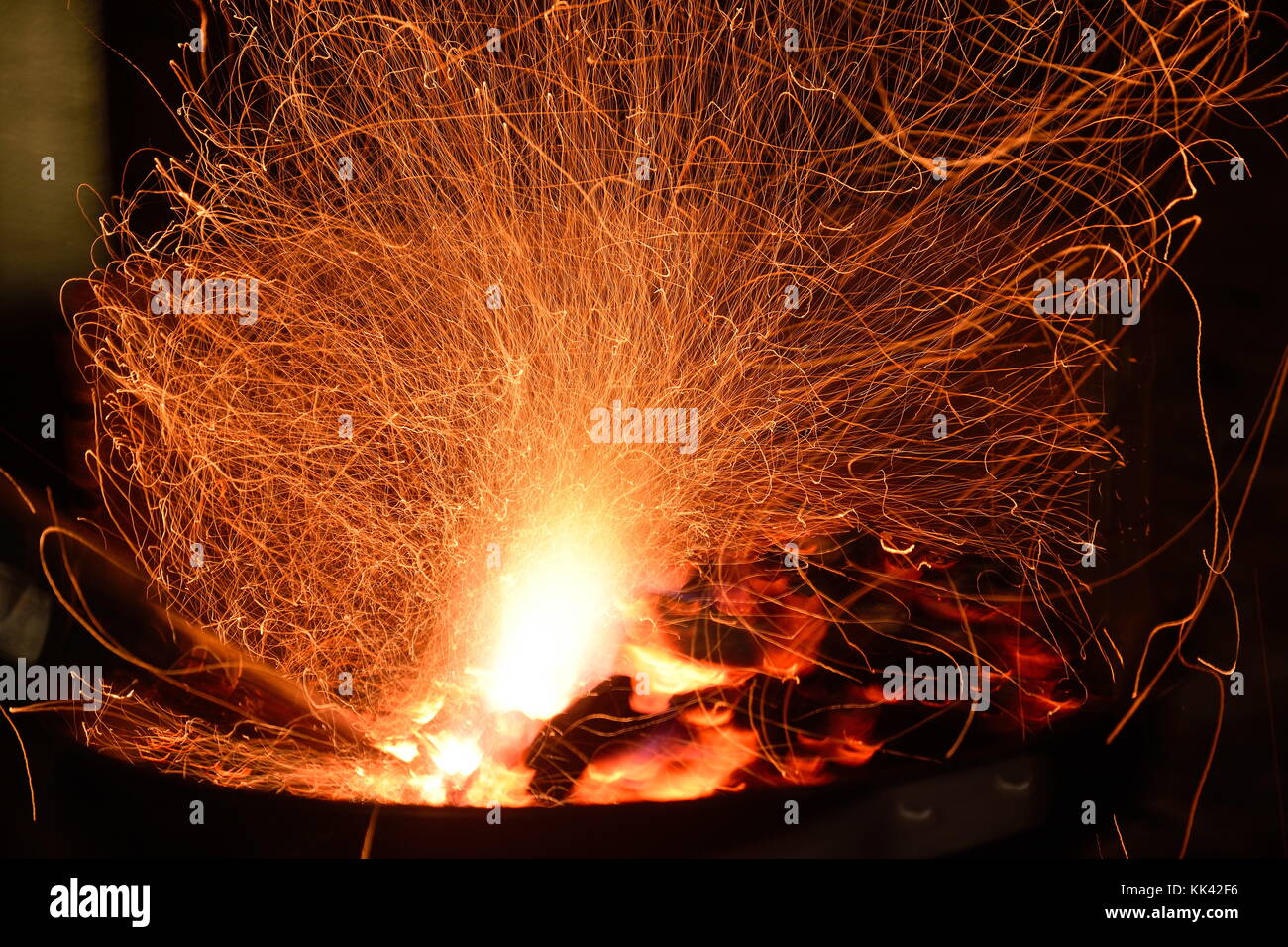 Barbeque fire sparks Stock Photo - Alamy Barbeque fire sparks Stock Photo - Alamy