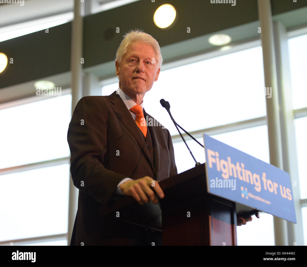 RIVIERA BEACH, FL - FEBRUARY 15: Former U.S. President Bill Clinton ...