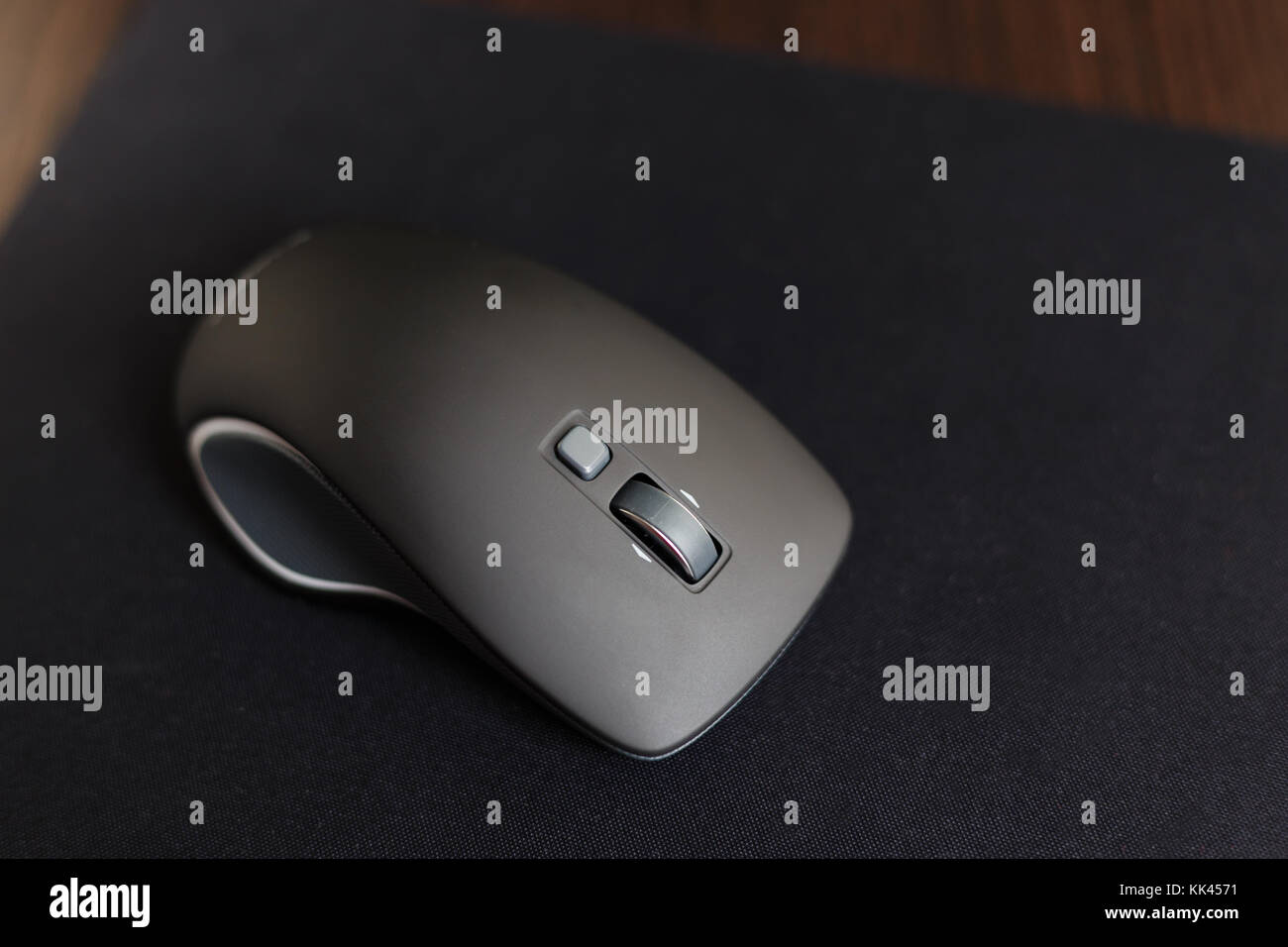 black computer mouse close-up on the desktop Stock Photo - Alamy