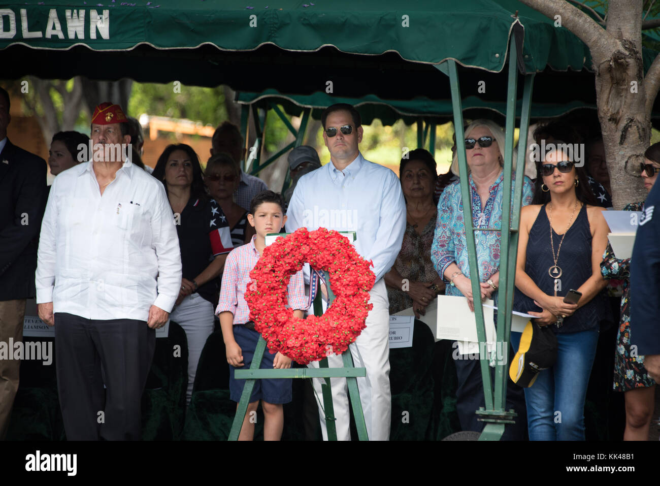 MIAMI, FL - MAY 30: Former presidential candidates and U.S. Senator ...